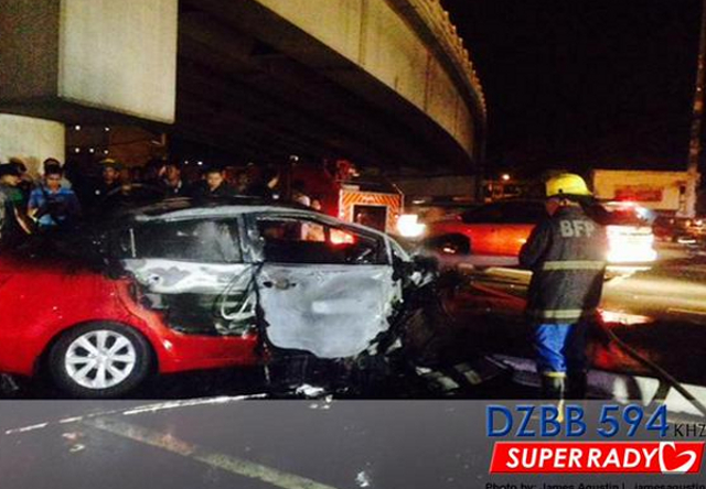 Look: Sedan catches fire along Commonwealth Avenue | GMA News Online