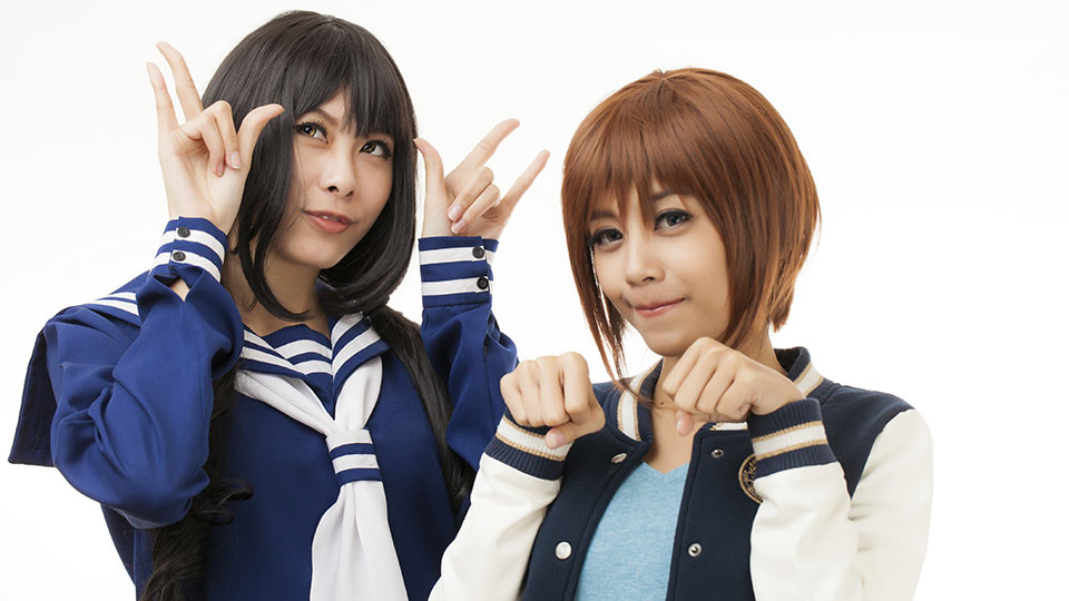 Microsoft apologizes for XBox-hosted event with skimpily-clad dancers ...