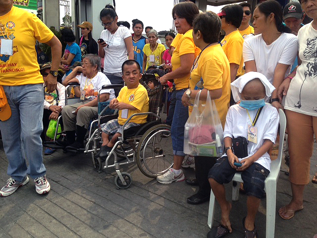 Some PWDs struggle to be part of Pope’s itinerary | GMA News Online
