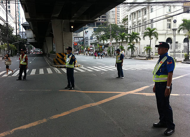 MMDA fetes traffic aides, constables who served at papal visit | GMA ...