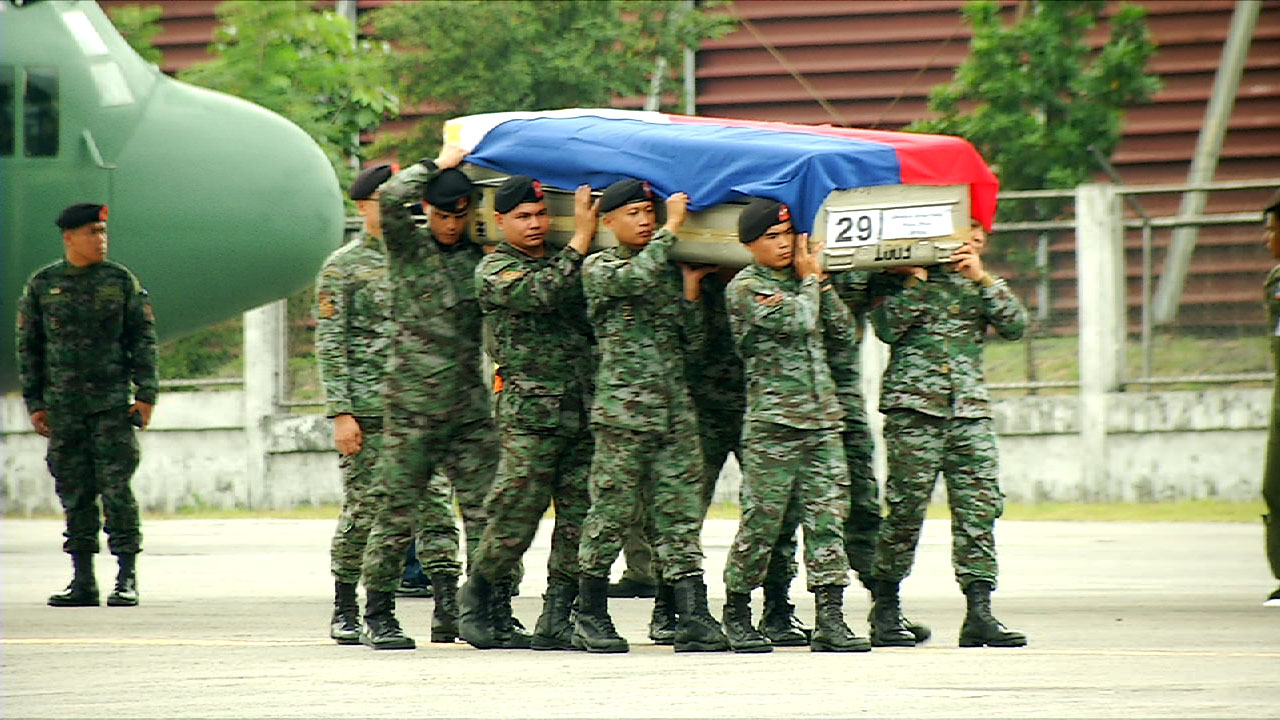 Pighati ng pamilya ng 'Fallen 44' sa 'Brigada' | GMA News Online