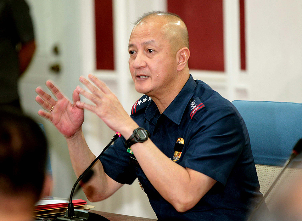 Espina confirms he offered to resign as PNP OIC | GMA News Online