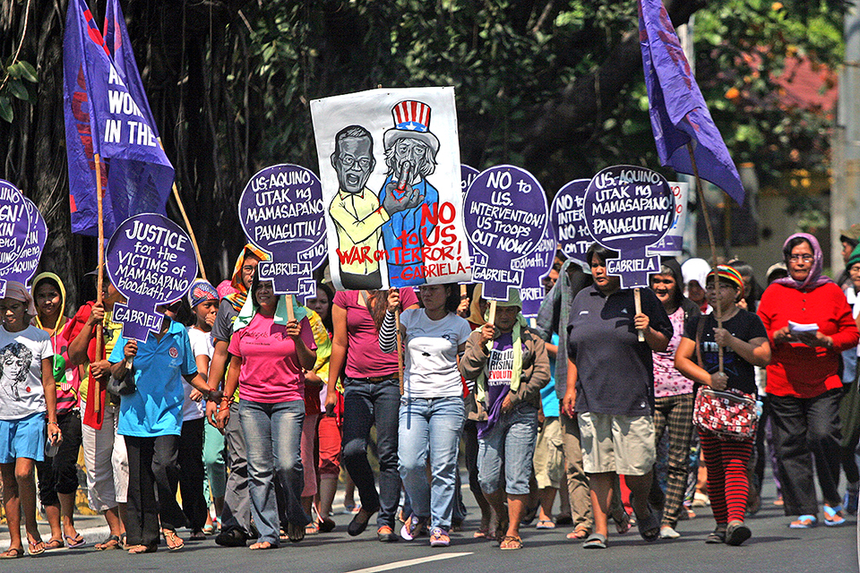 Activists hold ‘people's hearing’ on Mamasapano clash | GMA News Online