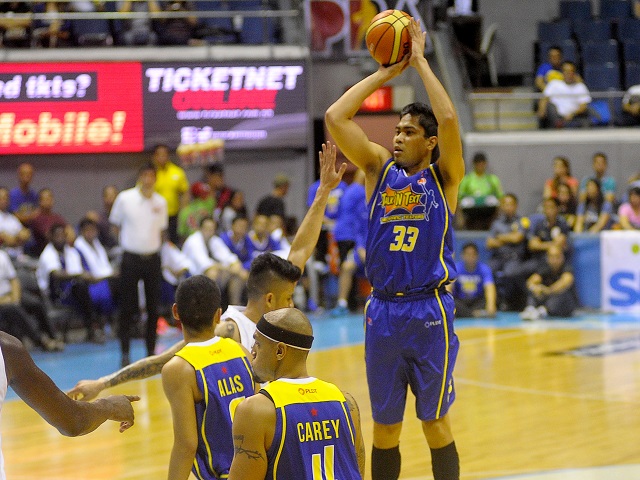 PBA: Talk 'N Text uses balanced attack to deal Barako first loss | GMA ...