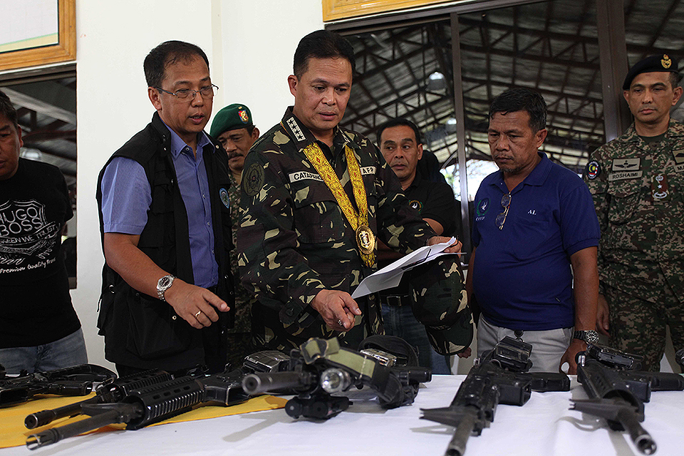 Priest stands by claim govt paid MILF to return SAF weapons | GMA News ...