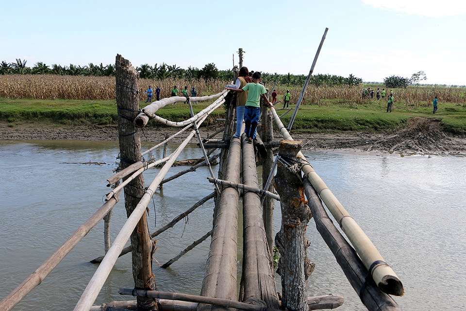 Seeking the truth about the Mamasapano clash | GMA News Online