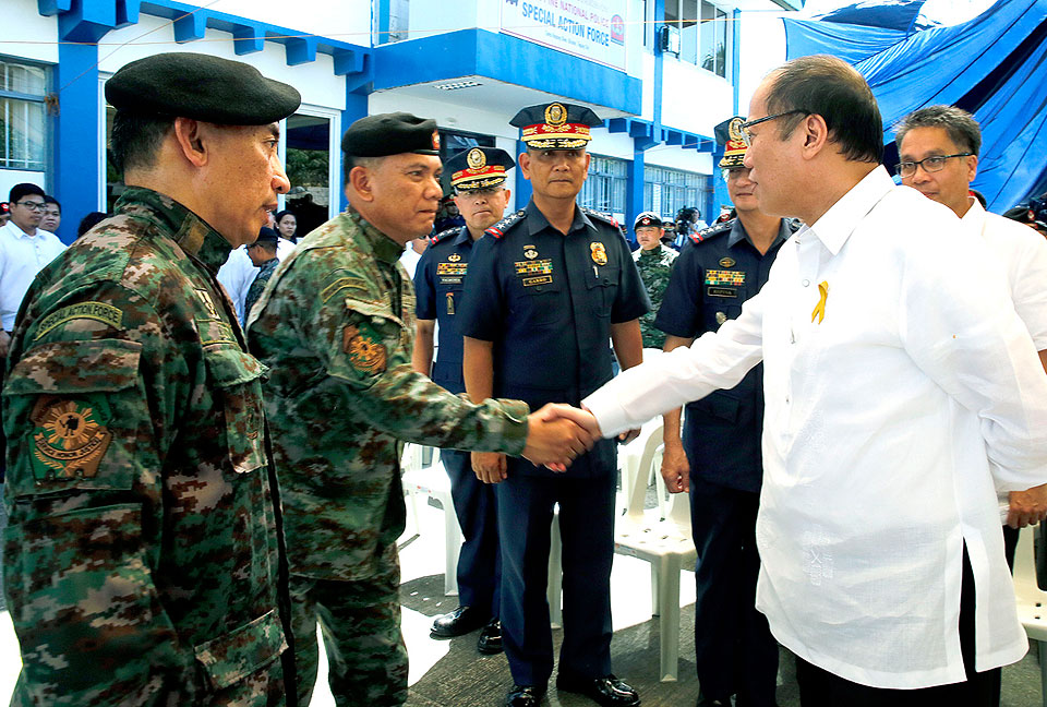 PNoy hikes subsistence allowance for AFP, PNP, other uniformed ...