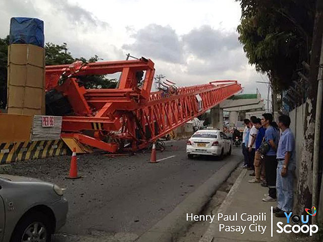 MMDA: Collapsed girder launcher causing heavy traffic in Pasay, take ...