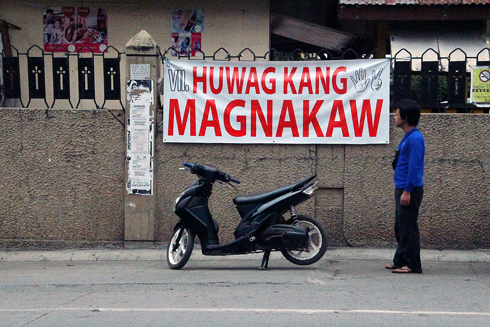Negros Occidental diocese backs, localizes ‘Huwag kang Magnakaw ...