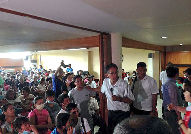 Roxas: Fire official who gave Valenzuela factory permit faces probe ...