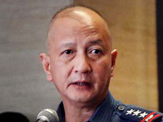 Espina turns emotional as he ‘signs off’ from police service | GMA News ...
