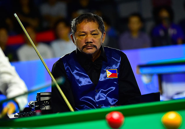Pool virtuoso Efren Reyes still at it at 60 | Photos | GMA News Online