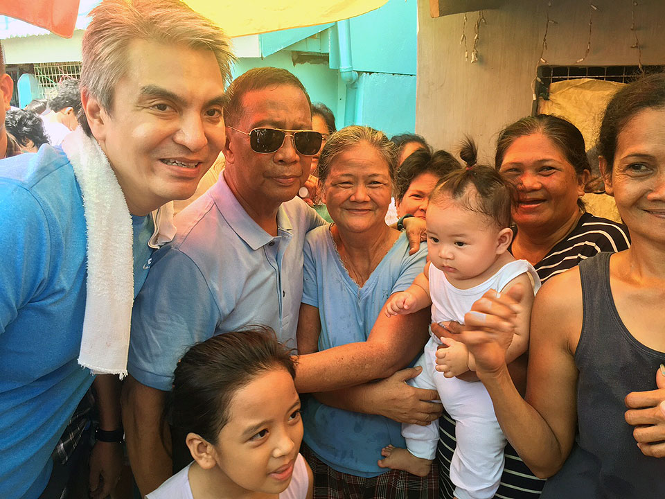 VP Binay to Roxas: Ordinary Pinoys' everyday plight no laughing matter ... VP Binay to Roxas: Ordinary Pinoys' everyday plight no laughing matter ...