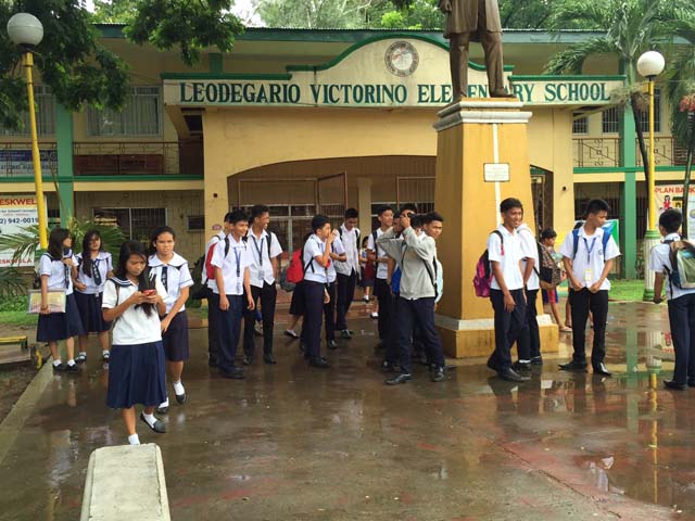 DepEd has strong programs to help out-of-school children, Palace says ...