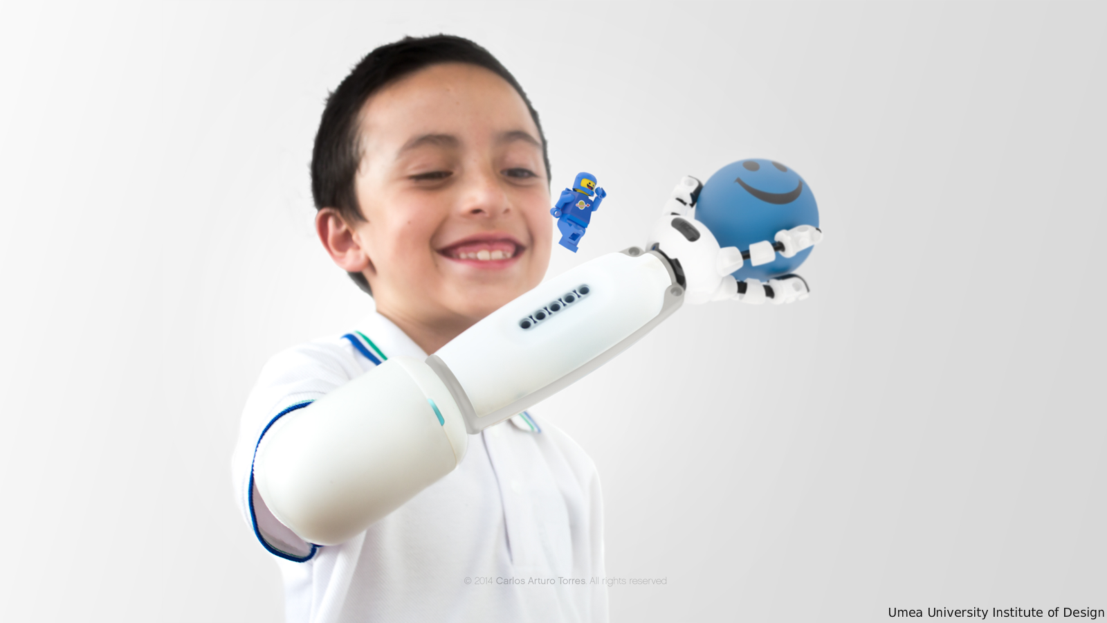 LEGO-compatible prosthetic arm developed for kids | GMA News Online