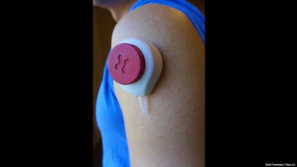 Needle-less blood sampling device invented | GMA News Online