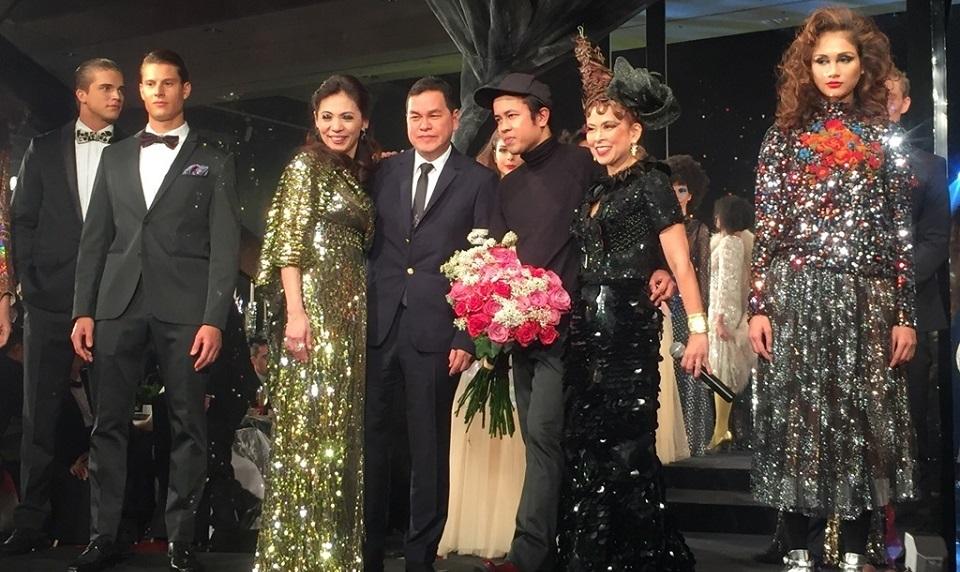 Lesley Mobo’s bedazzled ‘Tudor Romance’ at the Red Charity Gala | GMA ...