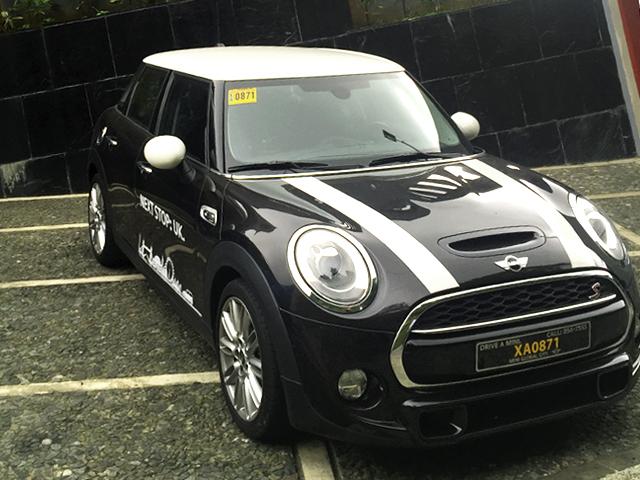 Mini Cooper: A 5-door pocket-sized power | GMA News Online