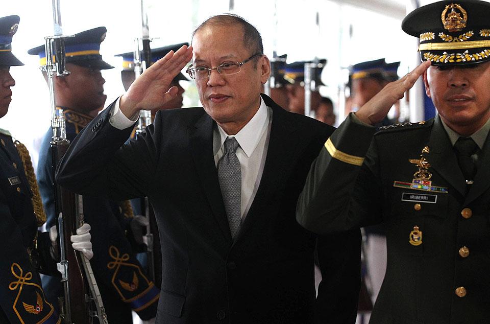 PNoy at ASEAN meet: China's land reclamation threatens stability in the ...