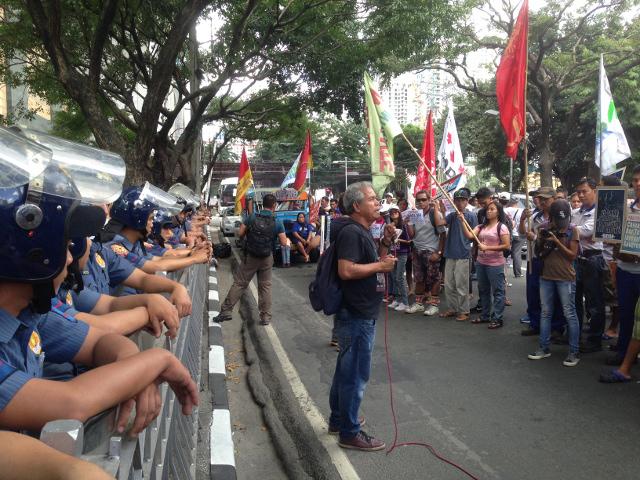 PNP, AFP raise alert status to red ahead of schedule | GMA News Online