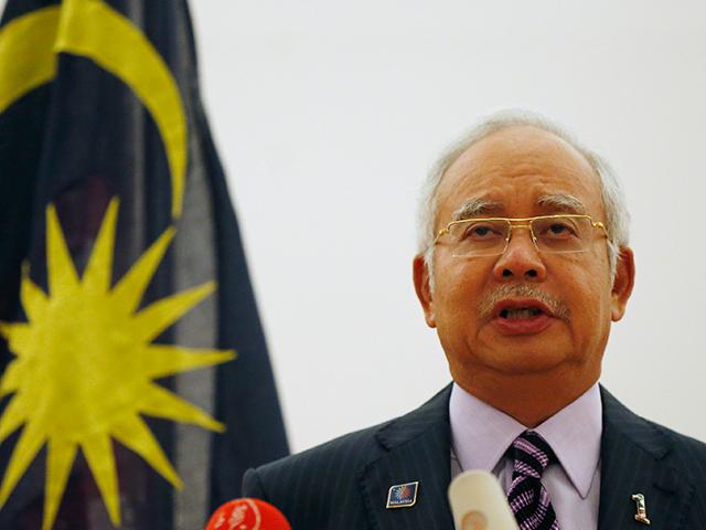 Malaysia’s Najib signs defense deal in tilt toward China | GMA News Online
