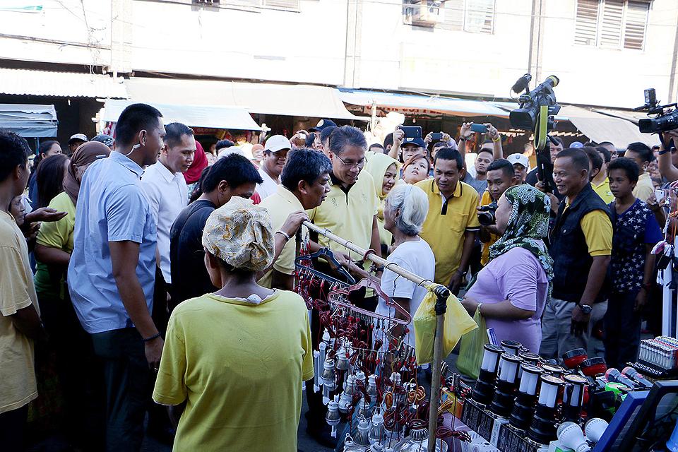 Gov denies claim teachers forced to attend Mar rally in Lanao Sur | GMA ...