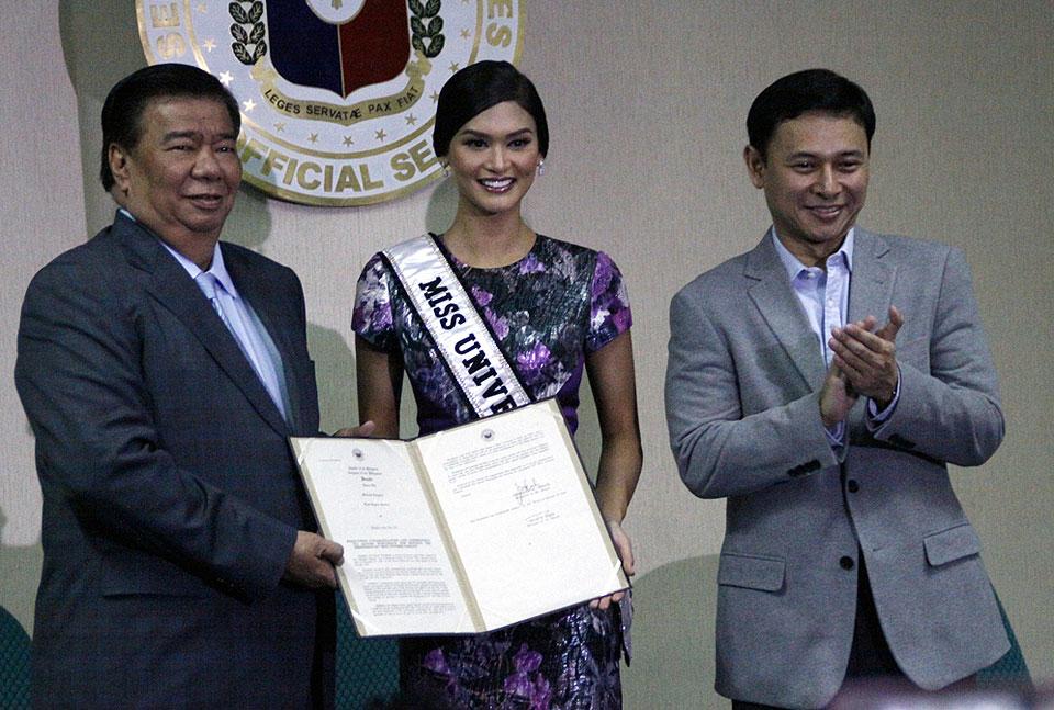 Full text of Senate Resolution congratulating and commending Pia ...