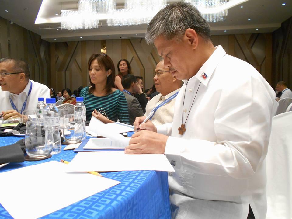 Armin Luistro back as De La Salle Philippines president | GMA News Online