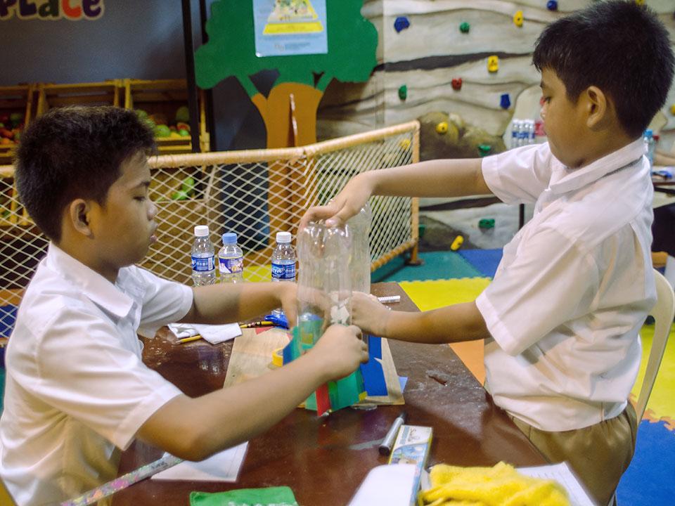 Can kids learn more when they exercise during lessons? | GMA News Online