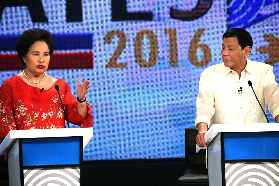 Miriam, Duterte exchange praises, not barbs at debate | GMA News Online