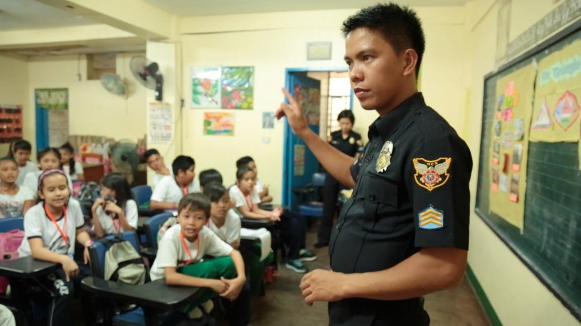 Mga bumberong guro, kikilalanin sa 'Front Row' | GMA News Online