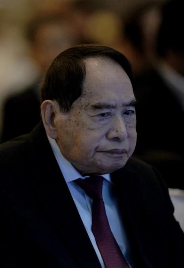 Henry Sy’s biggest contribution is providing jobs to Pinoys —Labor chief