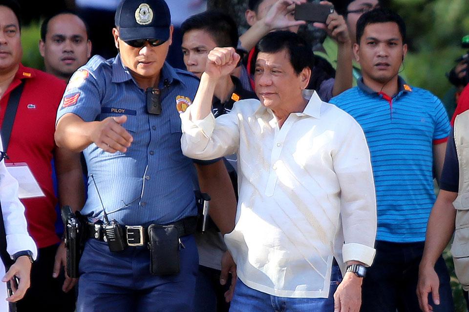 Duterte under fire for viral rape joke video | GMA News Online