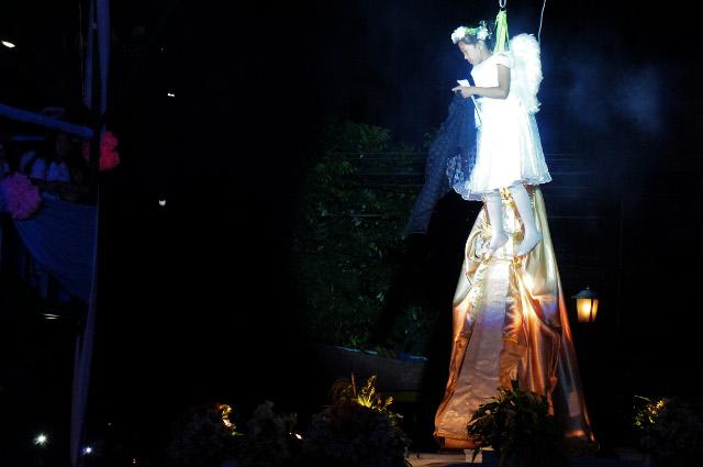 Salubong marks Easter joy at Santo Domingo Church in Quezon City ...