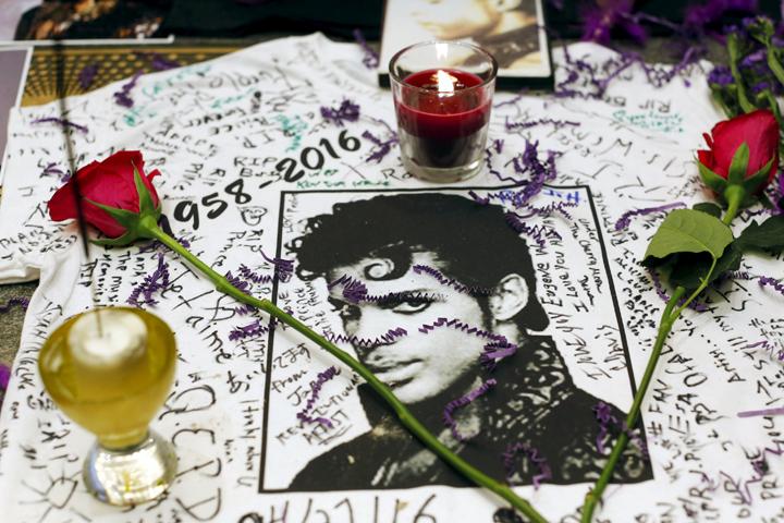 Prince cremated; family, friends honor him at ceremony in Minnesota ...