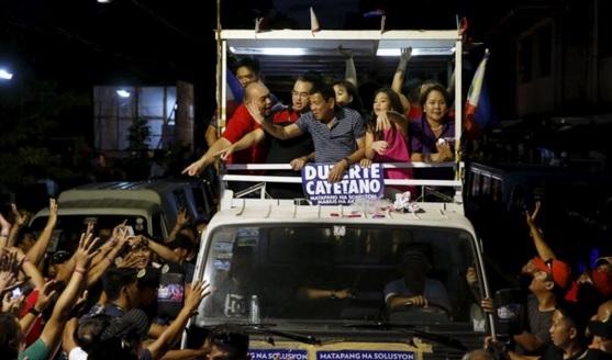 Duterte pushes 'kill criminals' message | GMA News Online