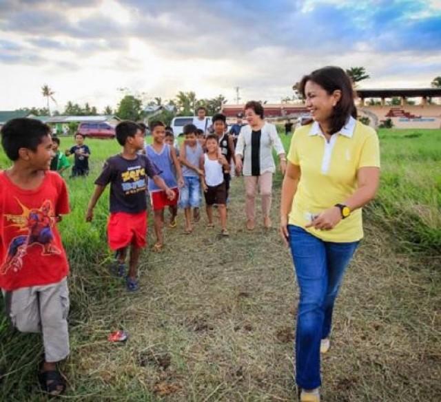 Robredo eyes partnerships with private sector to help marginalized ...