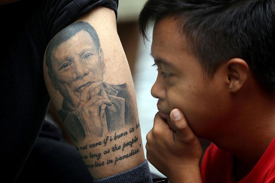 Duterte tatoos a hit among Pinoys | Photos | GMA News Online