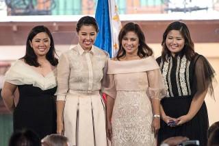 JILLIANROBREDO | Tracking | GMA News Online