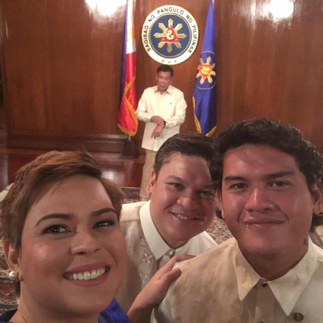 Duterte siblings dominate Davao polls | GMA News Online