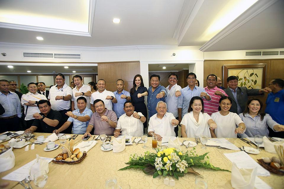 Key LP members jump ship to PDP-Laban | GMA News Online
