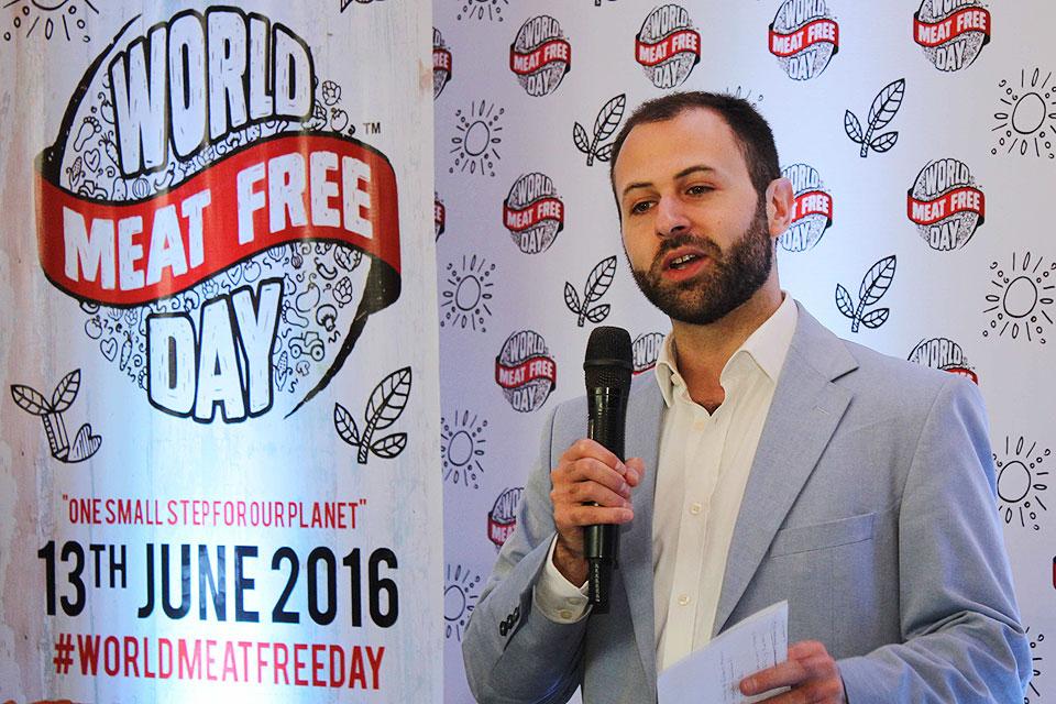 World Meat Free Day comes to PHL | Photos | GMA News Online