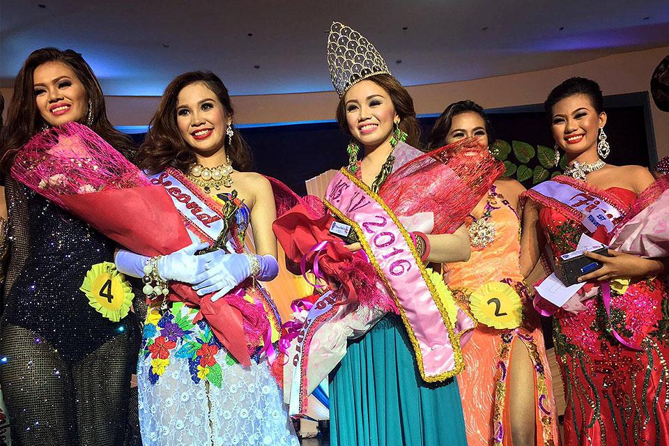 18-yr-old lass bags Mutya ng Cotabato City crown | Photos | GMA News Online 18-yr-old lass bags Mutya ng Cotabato City crown | Photos | GMA News Online