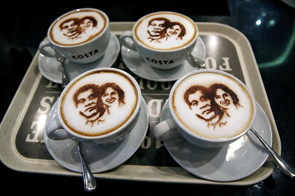 Duterte-Robredo cappucino at Taguig cafe | Photos | GMA News Online