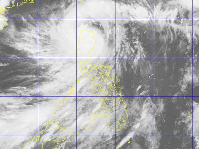 Carina intensifies slightly, traverses Balintang Channel