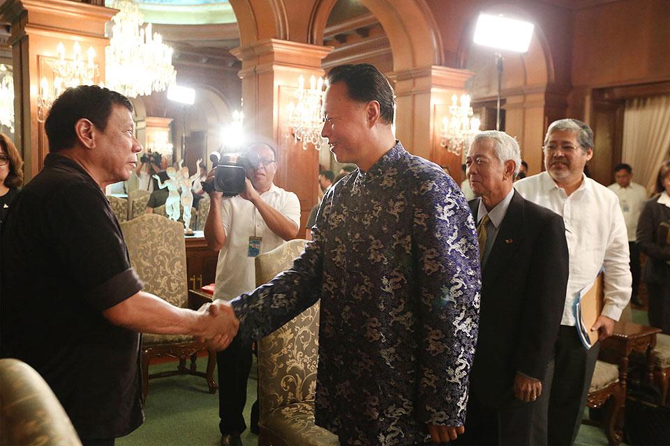Duterte Eyes Talks With China After Tribunal Favors Phl In Sea Dispute