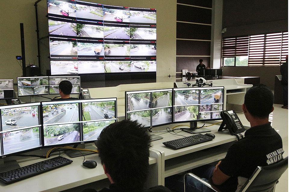 Bataan invests in P450M CCTV system to protect citizens | Photos | GMA ...
