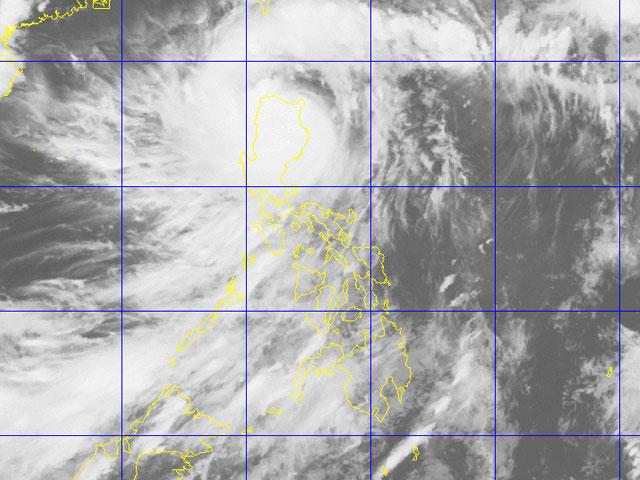 China raises alert level ahead of Severe Tropical Storm Carina | GMA ...