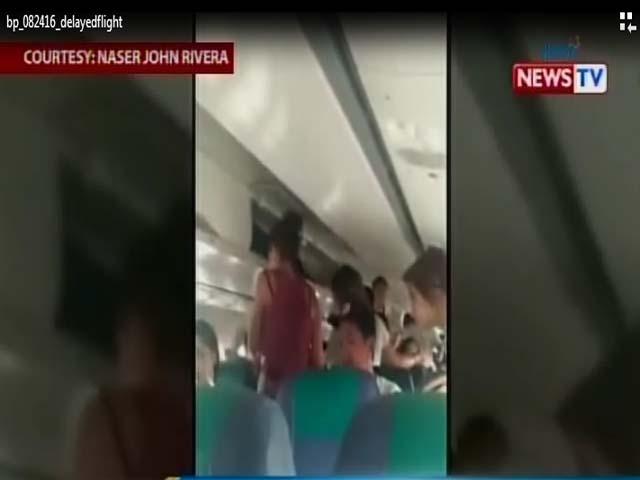 Passengers stranded for two hours inside Cebu Pac plane | GMA News Online