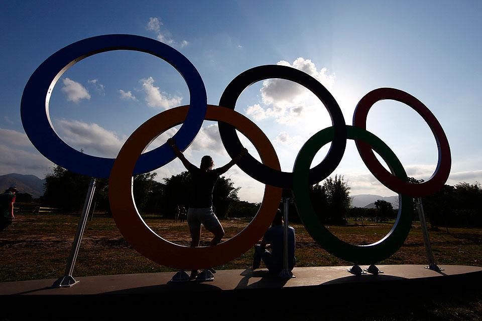 PHL flag raised in athletes' village in Rio for 2016 Olympics | GMA ...